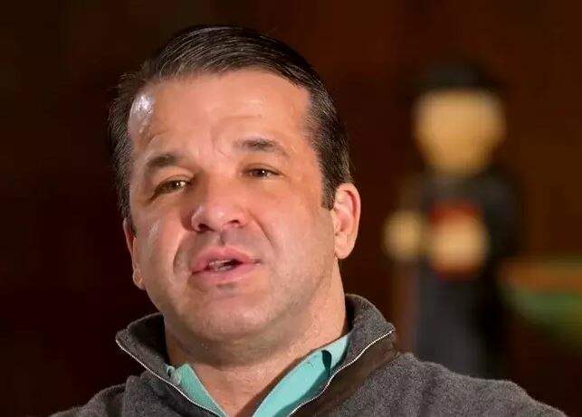 Preso, empresário Thiago Brennand desembarca no Brasil - Rádio Pampa